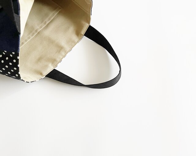 デニムパッチワークバッグ キナリ チェック ドット モノトーン A4 | iichi 日々の暮らしを心地よくするハンドメイドやアンティークのマーケットプレイス