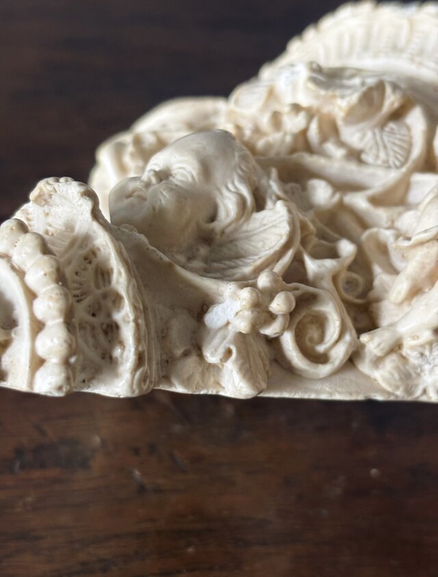 コンソール 智天使 海泡石 メシャム フランス アンティーク 0502223 | iichi 日々の暮らしを心地よくするハンドメイドやアンティークのマーケットプレイス