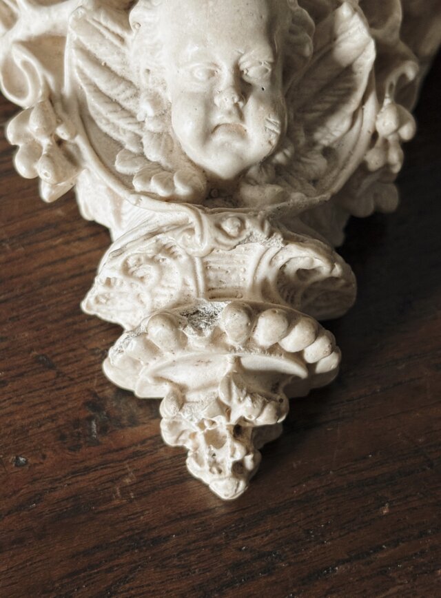 コンソール 智天使 海泡石 メシャム フランス アンティーク 0502223 | iichi 日々の暮らしを心地よくするハンドメイドやアンティークのマーケットプレイス