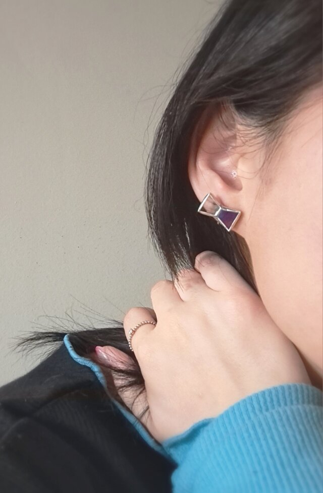 petit ribbon Pierce/ snow lavender | iichi 日々の暮らしを心地よくするハンドメイドやアンティークのマーケットプレイス