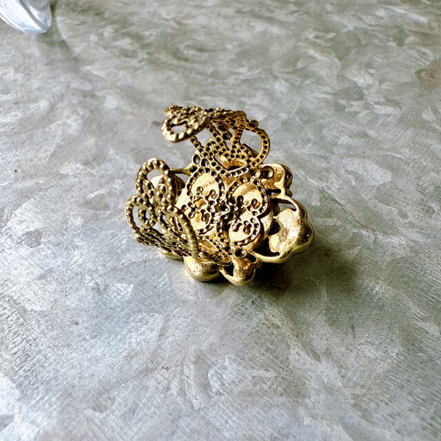 R399-ヴィンテージリング U.S.A. Amber Crystal Cut Art Nouveau Gold Tone | iichi 日々の暮らしを心地よくするハンドメイドやアンティーク ...