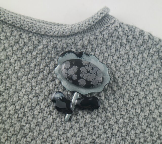 小花のブーケ | iichi 日々の暮らしを心地よくするハンドメイドやアンティークのマーケットプレイス