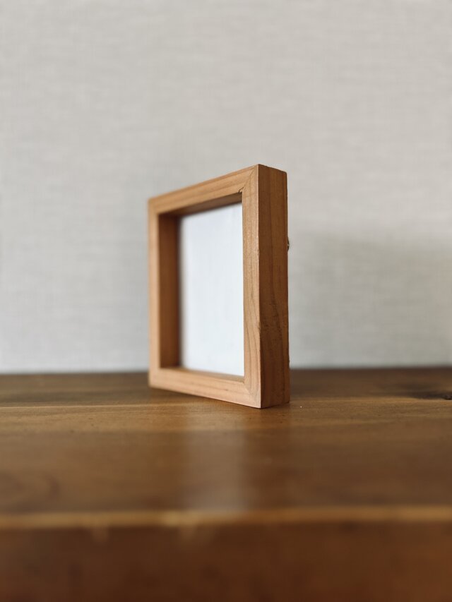 しっくいのフレーム A | iichi 日々の暮らしを心地よくするハンドメイドやアンティークのマーケットプレイス