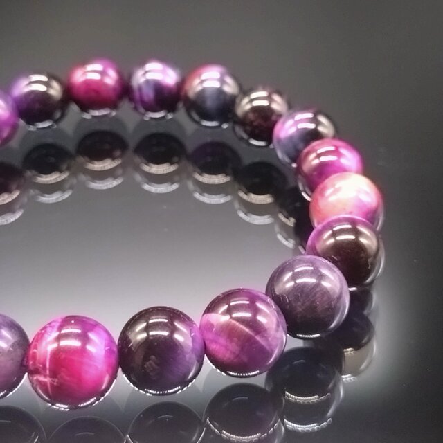 タイガーアイ・10mm・【パープル・ピンク・ブラックMIX】ブレスレット | iichi 日々の暮らしを心地よくするハンドメイドやアンティークのマーケットプレイス