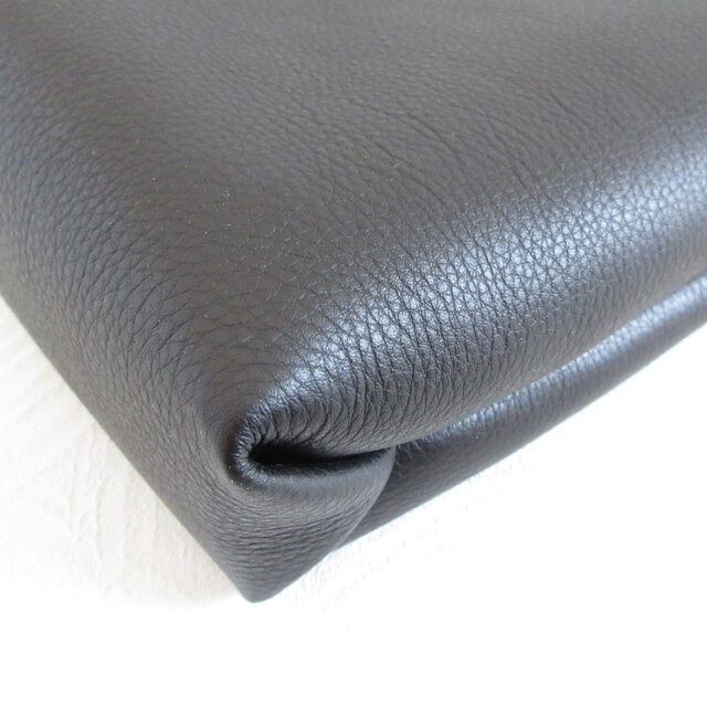 B5サイズ対応《牛革》三角マチのスクエアトート・ミディアムタイプ・0601 | iichi 日々の暮らしを心地よくするハンドメイドやアンティークのマーケットプレイス