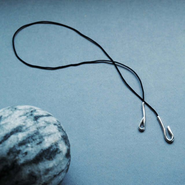 フック コード ネックレス シルバー925 | iichi 日々の暮らしを心地よくするハンドメイドやアンティークのマーケットプレイス