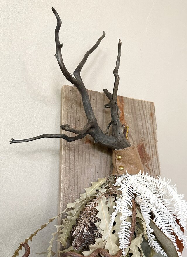 Botanical Swag ― 流木と弧 | iichi 日々の暮らしを心地よくするハンドメイドやアンティークのマーケットプレイス