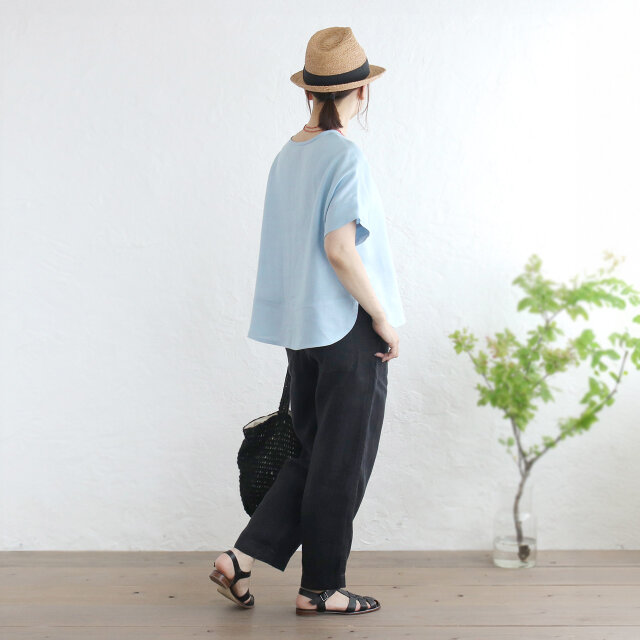 大人のTシャツに。リネンのワイドプルオーバーブラウス（ホリゾンブルー）TP34 | iichi 日々の暮らしを心地よくするハンドメイドやアンティークのマーケットプレイス