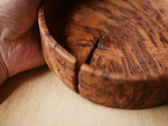 丸鉢 くり アマニ油仕上げ #0428 | iichi 日々の暮らしを心地よくするハンドメイドやアンティークのマーケットプレイス