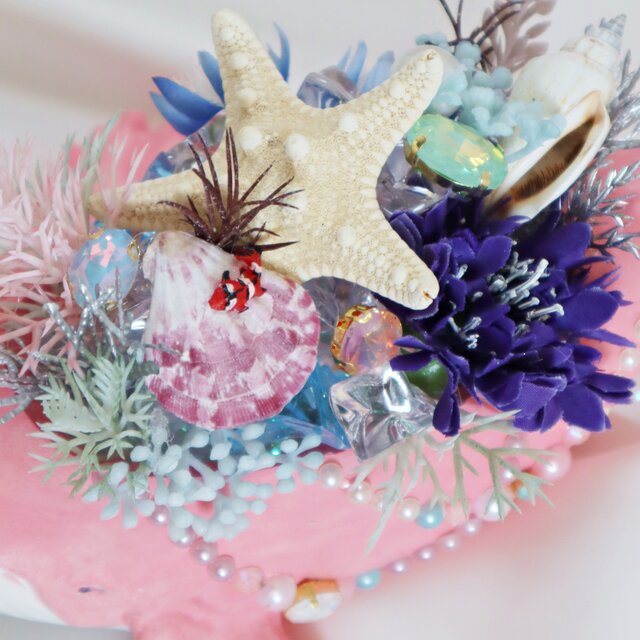 Dreaming Whale ★ pink クマノミのお家 anemonefish's home | iichi 日々の暮らしを心地よくするハンドメイドやアンティークのマーケットプレイス
