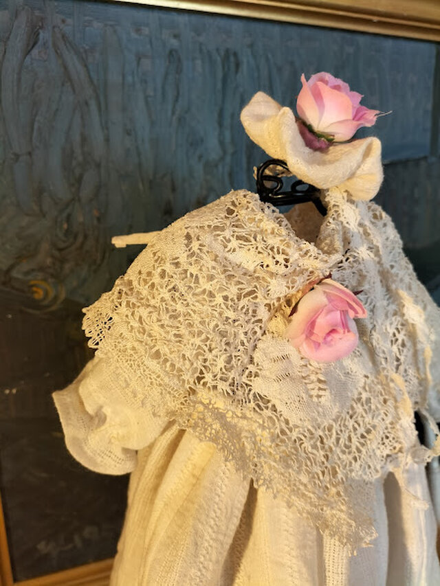 ドール背丈47～50cm用 生成りローン地ドレス、他 送料込み | iichi 日々の暮らしを心地よくするハンドメイドやアンティークのマーケットプレイス