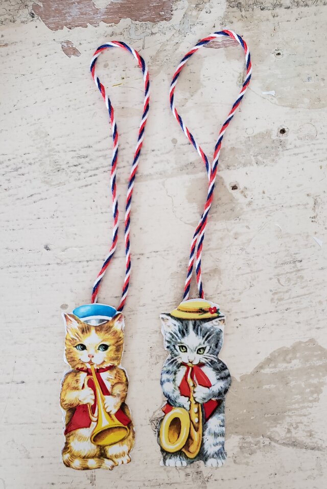 19世紀に生まれた紙細工 Germany クロモス2枚set 061/109 | iichi 日々の暮らしを心地よくするハンドメイドやアンティークのマーケットプレイス