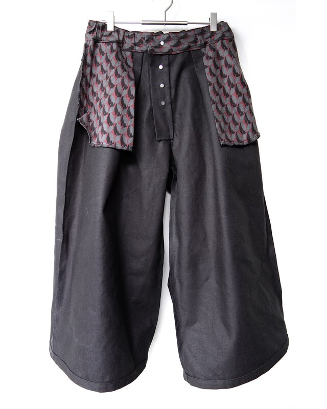 カツラギ・ビッグトラウザーズ 【gri:n ai】 | iichi 日々の暮らしを心地よくするハンドメイドやアンティークのマーケットプレイス