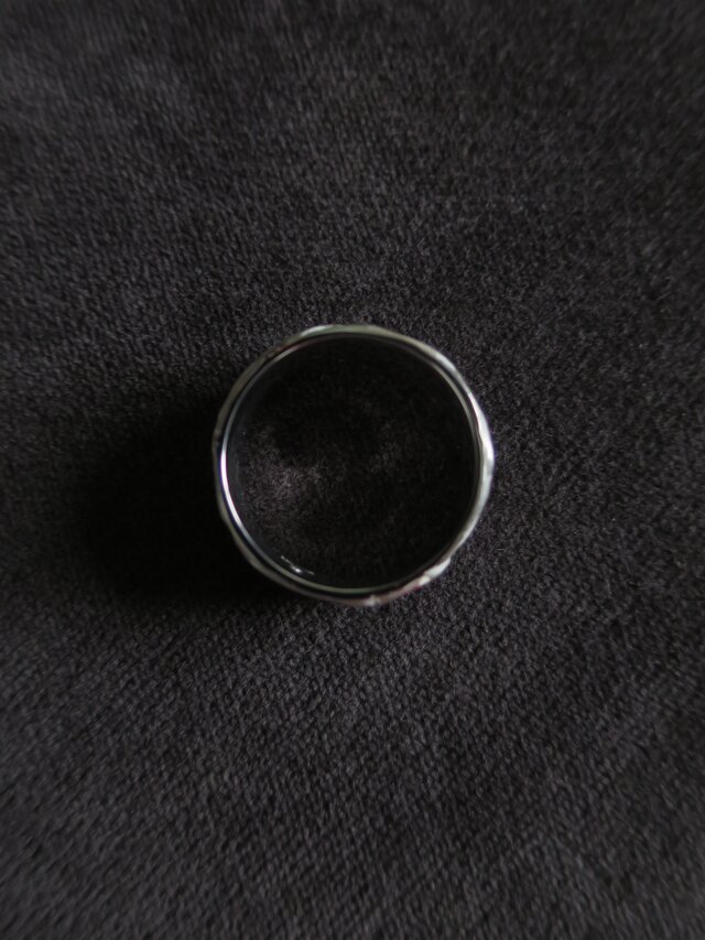 SV Acanthus Ring | iichi 日々の暮らしを心地よくするハンドメイドやアンティークのマーケットプレイス