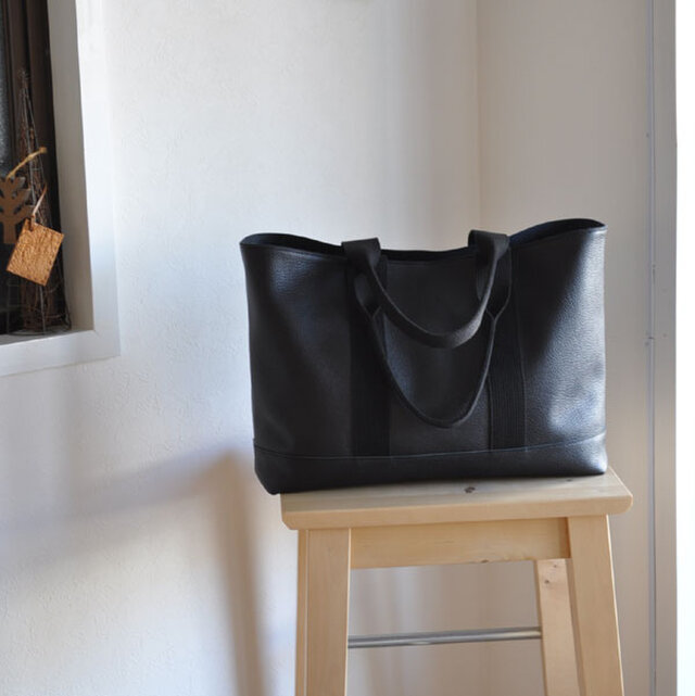 スペシャルプライス☆ シンプルトート ブラック | iichi 日々の暮らしを心地よくするハンドメイドやアンティークのマーケットプレイス