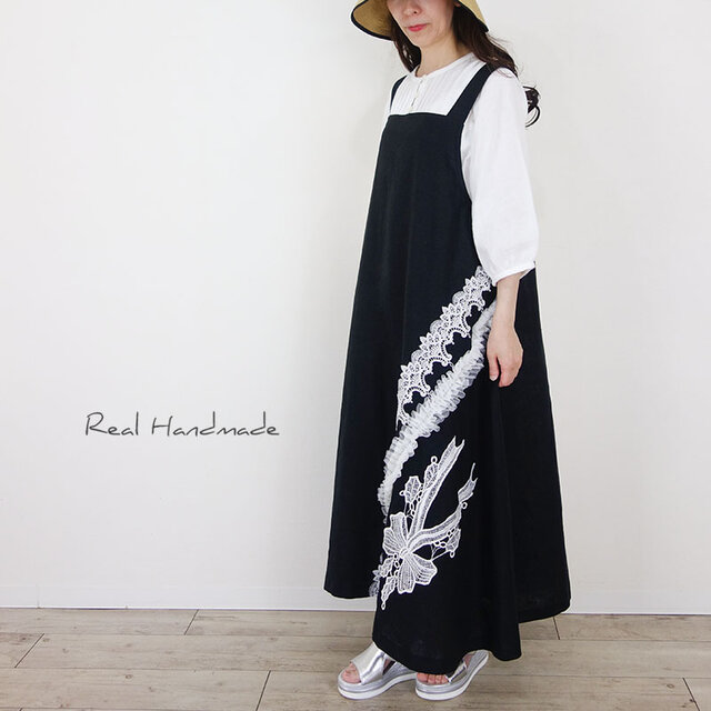 レースラインと黒の静寂・ブラックリネン マキシキャミワンピース〈Coco esprit〉 | iichi 日々の暮らしを心地よくするハンドメイドやアンティークのマーケットプレイス