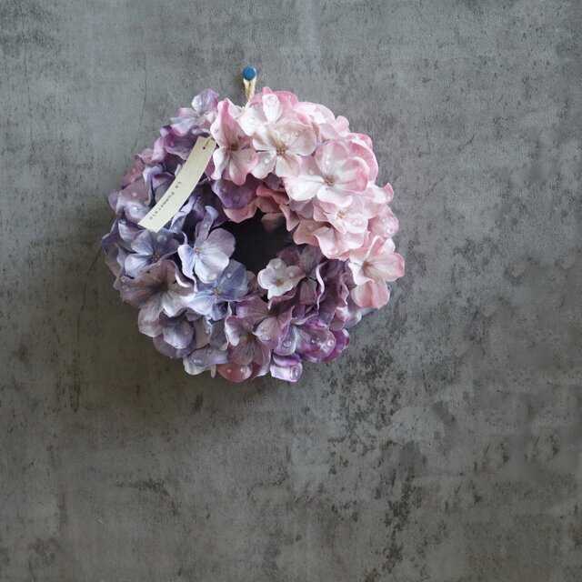 雨粒 mini wreath ★ 紫陽花(アーティフィシャルフラワー)17cmのコピー | iichi 日々の暮らしを心地よくするハンドメイドやアンティークのマーケットプレイス