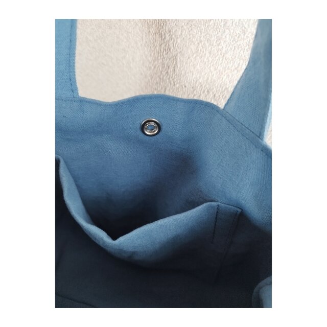 便利な ちょい持ちバッグ ウェッジウッドブルー | iichi 日々の暮らしを心地よくするハンドメイドやアンティークのマーケットプレイス