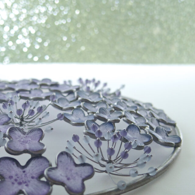 ガラスのリース[紫陽花]LL | iichi 日々の暮らしを心地よくするハンドメイドやアンティークのマーケットプレイス