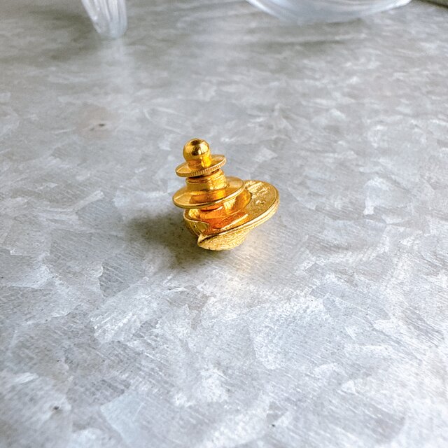 SCA47-【 AVON 】エイボン・ヴィンテージブローチピン Gold Tone Elegant Hat Pin | iichi 日々の暮らしを心地よくするハンドメイドやアンティークの ...