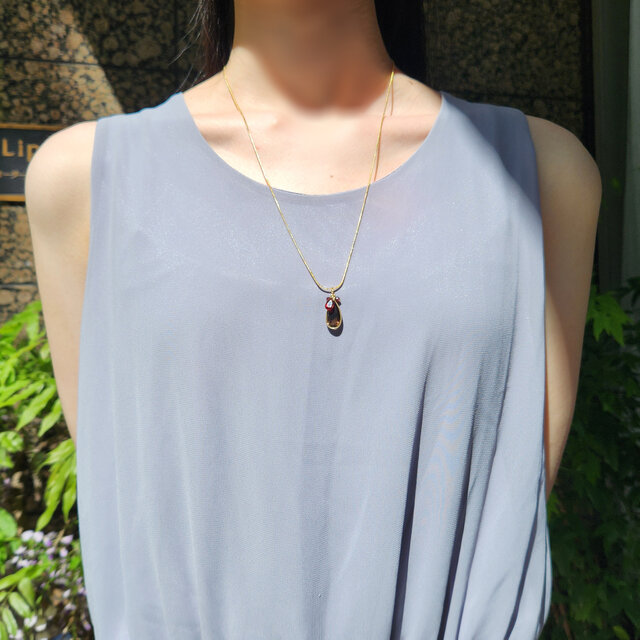 3WAY★スモーキークォーツ・ガーネット・貝パールのサージカルステンレスネックレス・スライド60cm ～Chocolat | iichi 日々の暮らしを心地よくするハンドメイドやアンティークの ...
