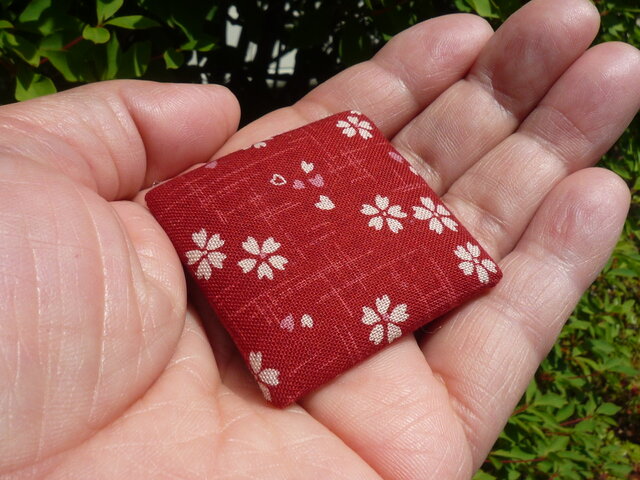 豆地蔵 4 | iichi 日々の暮らしを心地よくするハンドメイドやアンティークのマーケットプレイス