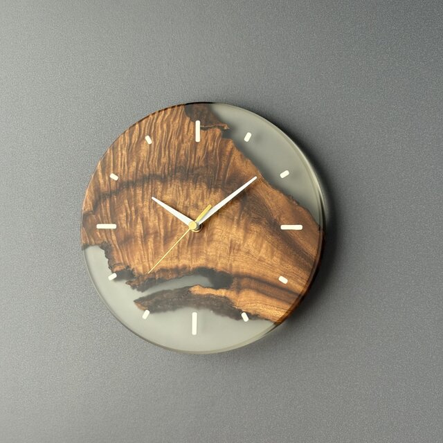 リバークロック CL_001 | iichi 日々の暮らしを心地よくするハンドメイドやアンティークのマーケットプレイス