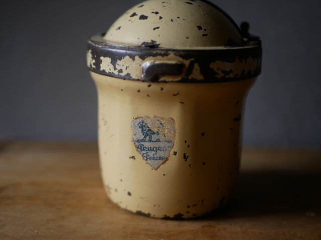 PEUGEOT プジョー G1 フランスヴィンテージ コーヒーミル アンティークのある生活 | iichi 日々の暮らしを心地よくするハンドメイドやアンティークのマーケットプレイス