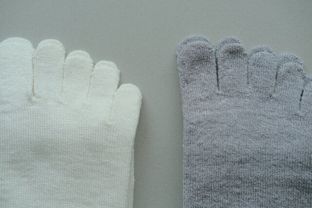 リネンキュプラ五本指ソックス｜25-27cm｜3色 | iichi 日々の暮らしを心地よくするハンドメイドやアンティークのマーケットプレイス