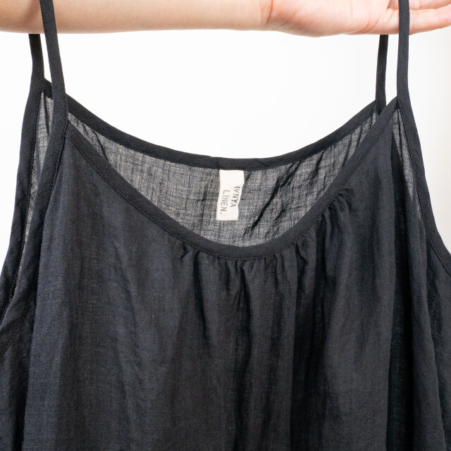 ラミーのシンプルゆったりキャミソール【ML・膝丈・黒・B85-100】 | iichi 日々の暮らしを心地よくするハンドメイドやアンティークのマーケットプレイス