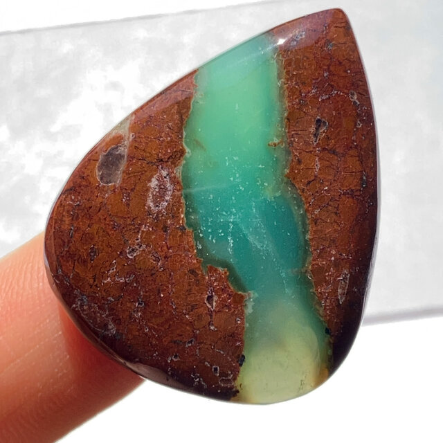 クリソプレーズ[67] 35x27mm 44Cts 天然石ルース／カボション | iichi 日々の暮らしを心地よくするハンドメイドやアンティークのマーケットプレイス