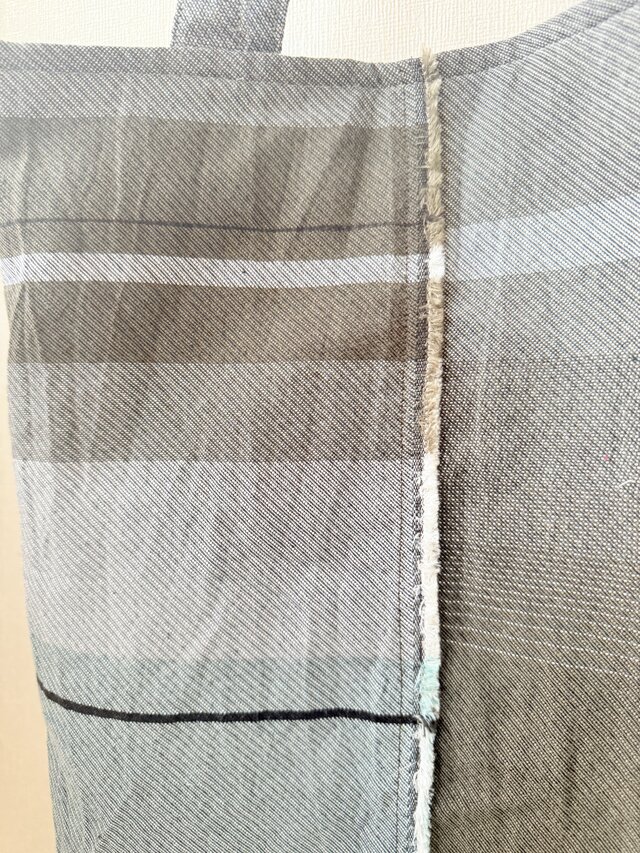 A4が入る播州織のマチ付きトートバッグ（グリーン系） | iichi 日々の暮らしを心地よくするハンドメイドやアンティークのマーケットプレイス