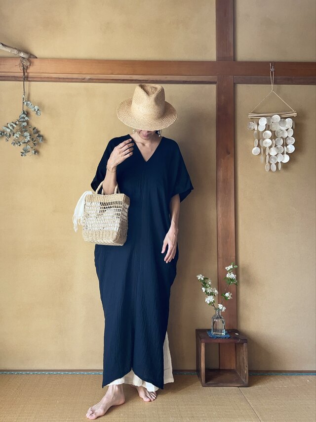 Double Gauze Tao Kaftan in Black/ダブルガーゼカフタン ブラック | iichi 日々の暮らしを心地よくするハンドメイドやアンティークのマーケットプレイス