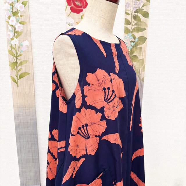 着れば着るほど体に馴染む浴衣地のAラインワンピース 炎天 | iichi 日々の暮らしを心地よくするハンドメイドやアンティークのマーケットプレイス