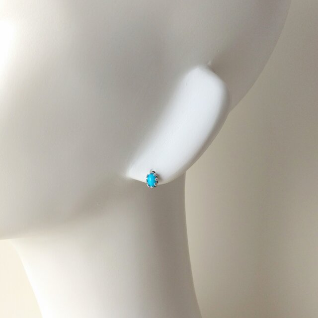 ターコイズ一粒ピアス(SV925/RH) | iichi 日々の暮らしを心地よくするハンドメイドやアンティークのマーケットプレイス