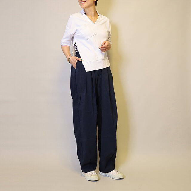 新作 ︎軽量/紫外線対策/撥水/総ゴム仕立てファスナーつきワイドタックパンツ（ネイビー）25025NVF | iichi 日々の暮らしを心地よくするハンドメイドやアンティークのマーケットプレイス