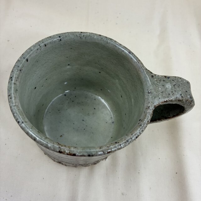 大きめカップ2 | iichi 日々の暮らしを心地よくするハンドメイドやアンティークのマーケットプレイス