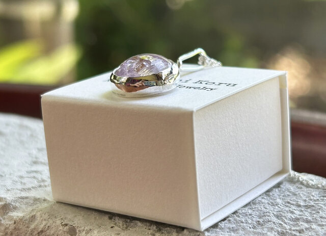 天然クンツァイト 純銀＋SV925 Silver Necklace | iichi 日々の暮らしを心地よくするハンドメイドやアンティークのマーケットプレイス