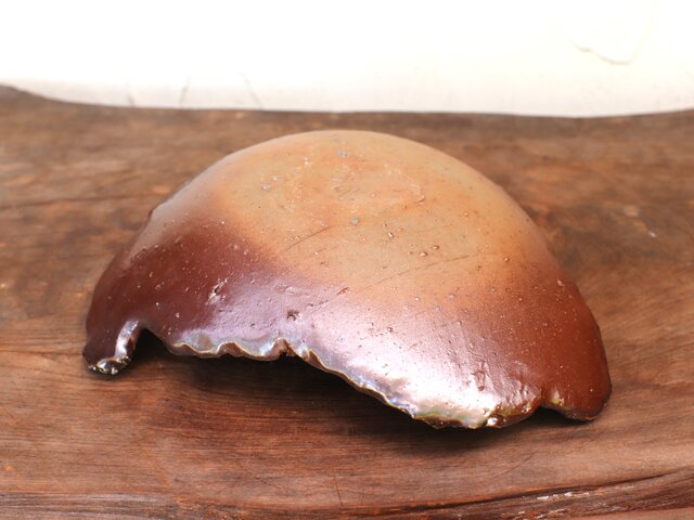 備前焼 ちぎり皿(幅約21cm) sr8-034 | iichi 日々の暮らしを心地よくするハンドメイドやアンティークのマーケットプレイス