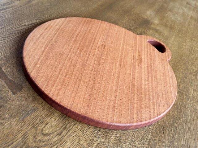 ☆ピザプレート ニヤトーの木 | iichi 日々の暮らしを心地よくするハンドメイドやアンティークのマーケットプレイス