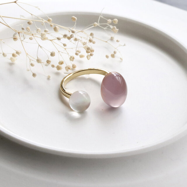 天然石2粒＊ピンクパープルカルセドニー×ホワイトシェル＋クリスタル フォークリング --Two stones-- | iichi 日々の暮らしを心地よくするハンドメイドやアンティークの ...