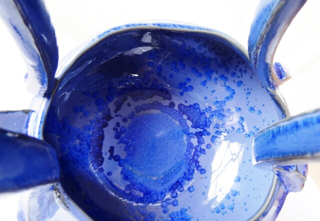 注器形の花器「M1」、A flower vase like a pourting vessel 、 | iichi 日々の暮らしを心地よくするハンドメイドやアンティークのマーケットプレイス