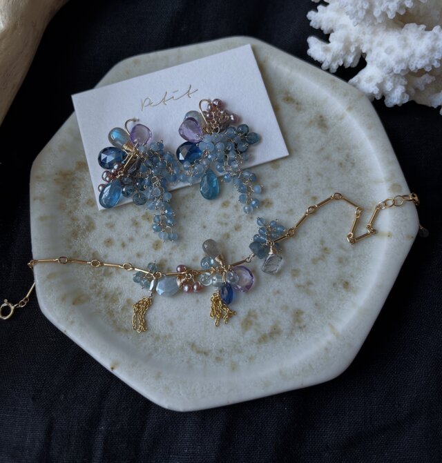 【K14gf】ラブラドライトとアクアマリンのブレスレット | iichi 日々の暮らしを心地よくするハンドメイドやアンティークのマーケットプレイス