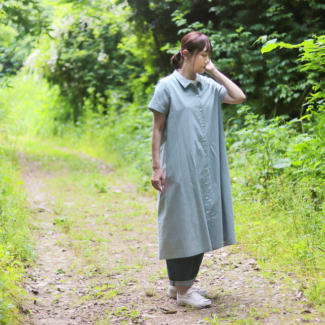 羽織にもなるリネン混シャツワンピース（遠州織物/ブルーグレー） OP08 | iichi 日々の暮らしを心地よくするハンドメイドやアンティークのマーケットプレイス