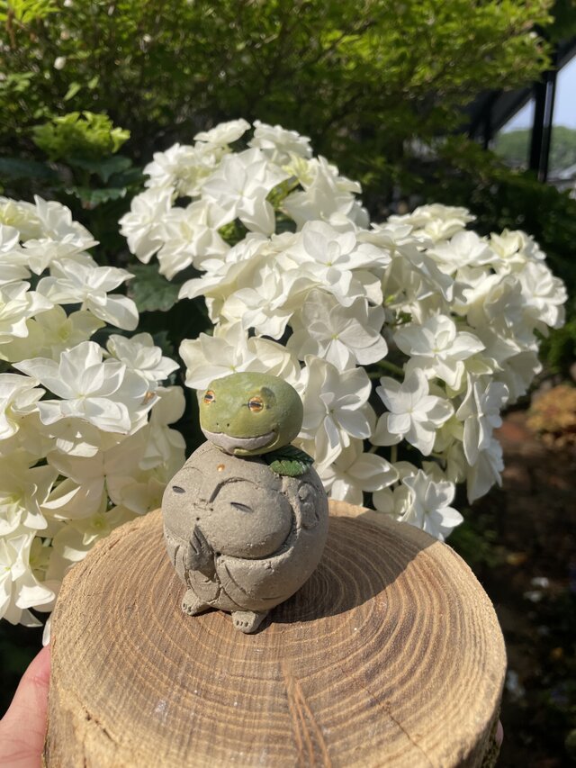 【new】蛙とお地蔵さま | iichi 日々の暮らしを心地よくするハンドメイドやアンティークのマーケットプレイス