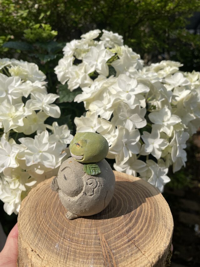 【new】蛙とお地蔵さま | iichi 日々の暮らしを心地よくするハンドメイドやアンティークのマーケットプレイス