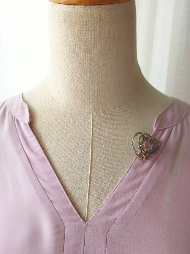 アンティーク ローズカットサフィレット／SilverトーンHeart ブローチ&ネックレス | iichi 日々の暮らしを心地よくするハンドメイドやアンティークのマーケットプレイス