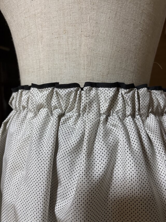 正絹白大島紬セットアップ | iichi 日々の暮らしを心地よくするハンドメイドやアンティークのマーケットプレイス