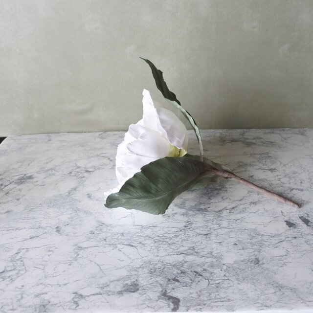 布花飾り＊タイサンボク 5-052 | iichi 日々の暮らしを心地よくするハンドメイドやアンティークのマーケットプレイス