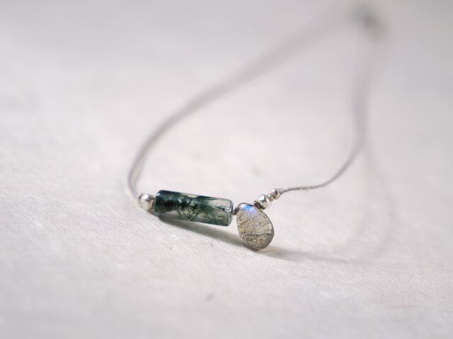 -moss Agate・labradorite- code choker | iichi 日々の暮らしを心地よくするハンドメイドやアンティークのマーケットプレイス